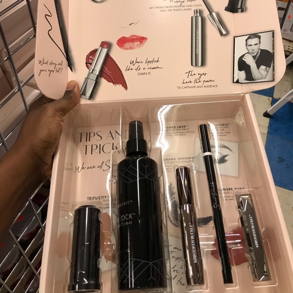 kristofer buckle | Makeup | Vanity Collection | Poshmark